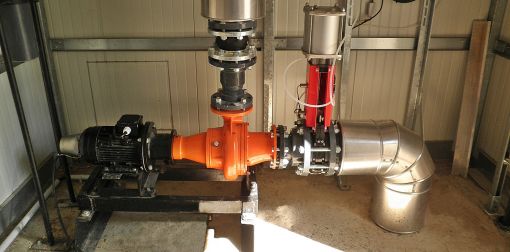 dry- installed pumps for runtime-critical processes